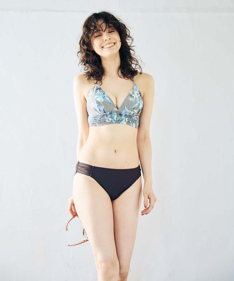 【梅田HEPFIVE店】新作ビキニが入荷！！ - 日本最大級の水着が揃うAi（アイ）スクウェア