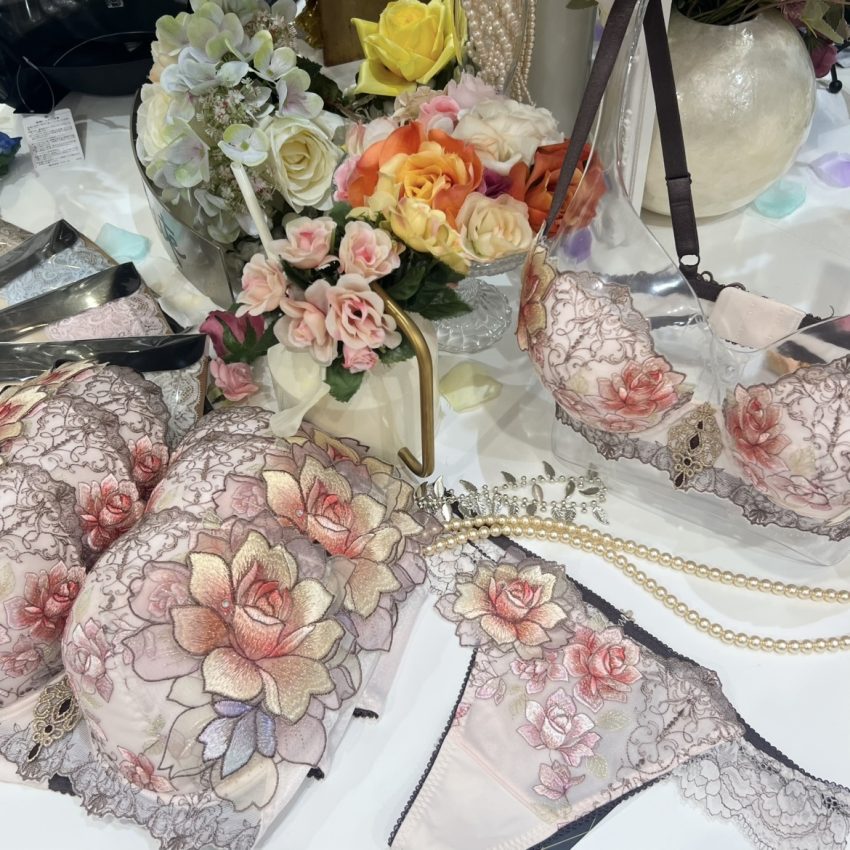 【梅田HEPFIVE店】サルート新作が入荷！ - 日本最大級の水着が揃うAi（アイ）スクウェア